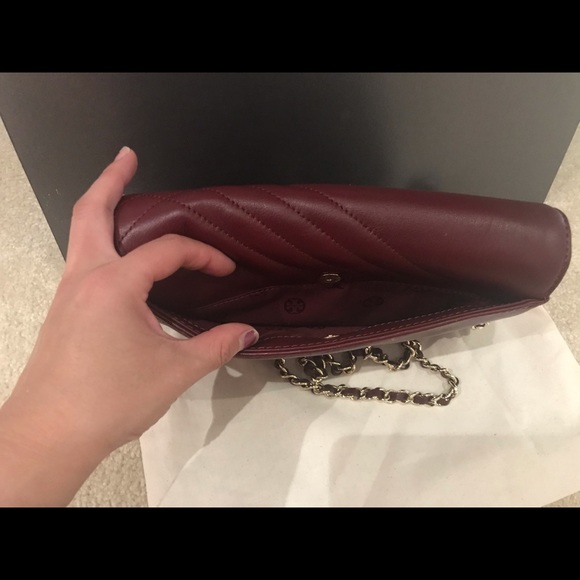 Tory Burch | Bags | Tory Burch Burgundy Mercer Crossbody Bag | Poshmark